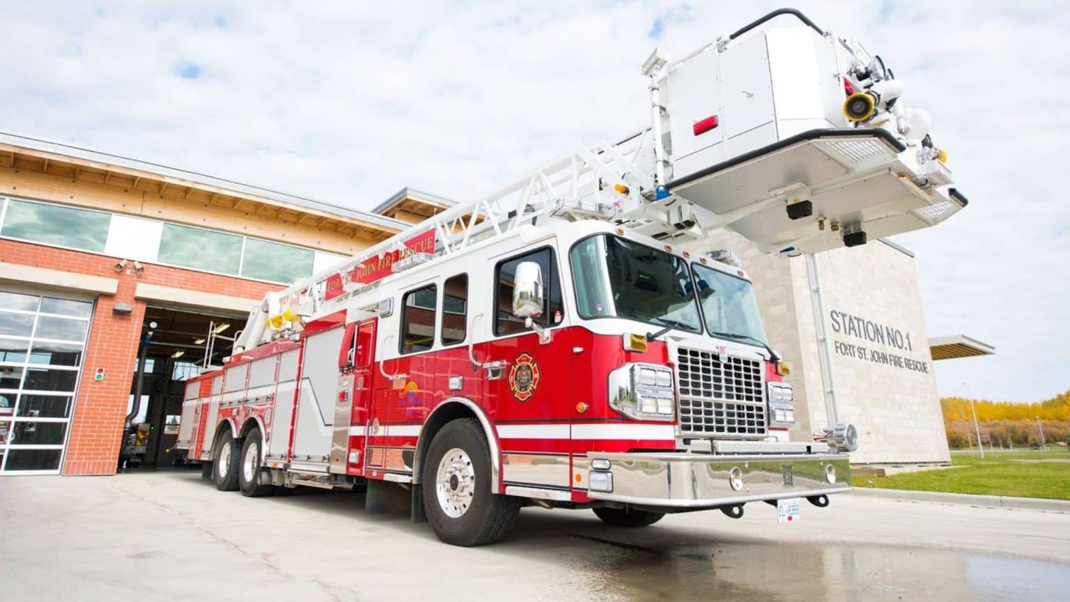 FSJ Fire Department responds to structure fire early Sunday morning