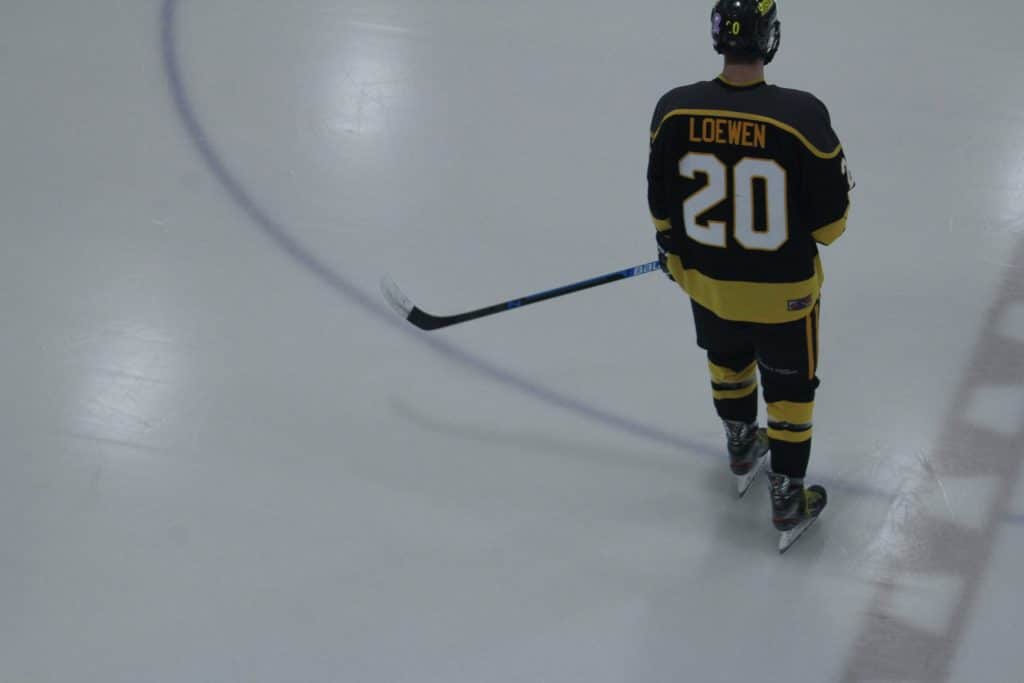 Huskies burn into New Year with 20-game heater