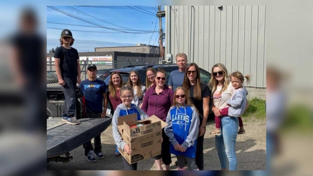 Charlie Lake students donate 1,128 boxes of cereal