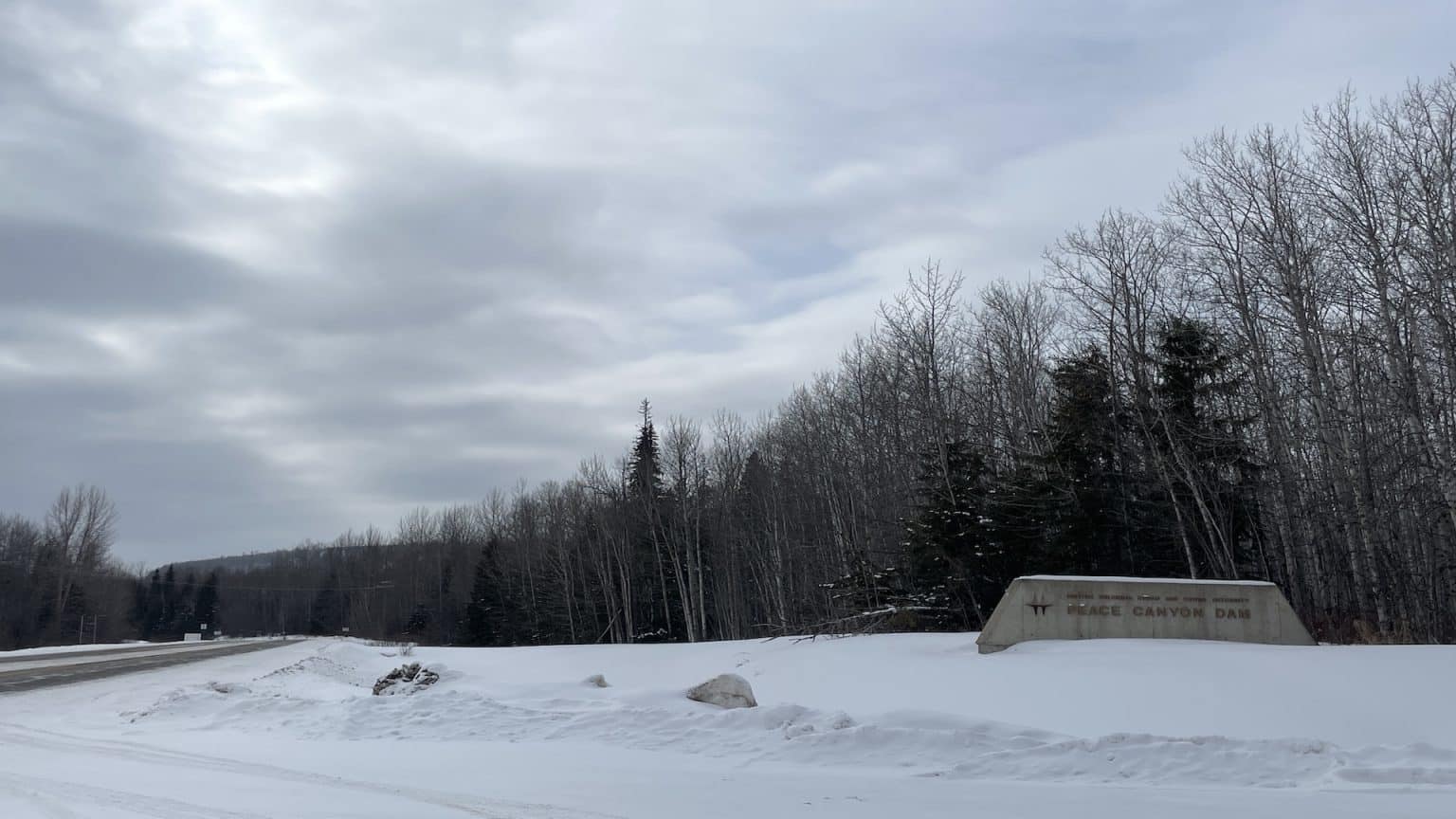 BC Hydro installing equipment at Peace Canyon Dam