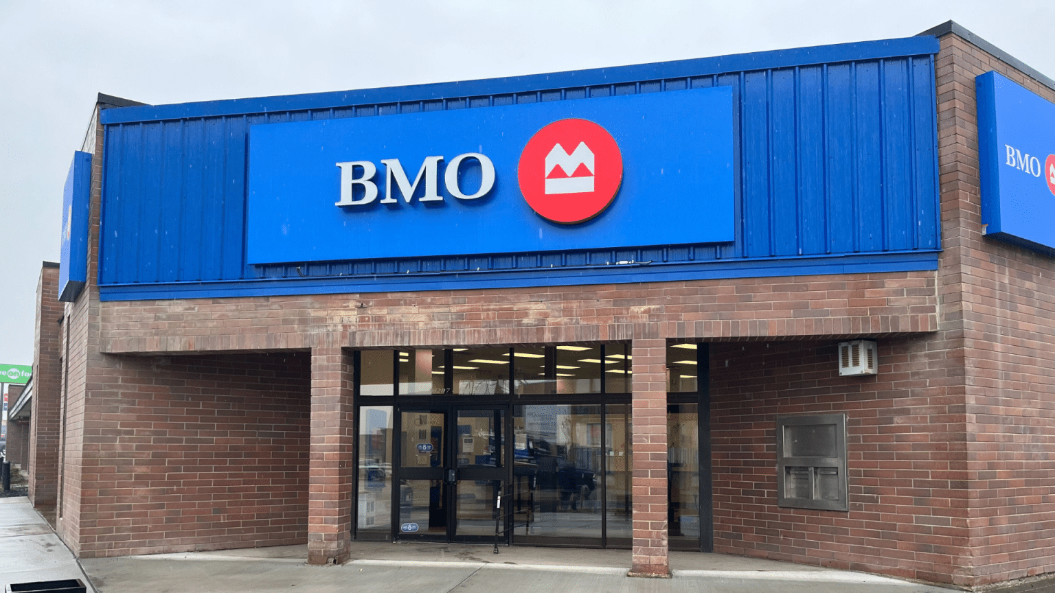 BMO closes Dawson Creek branch, clients moving to Fort St. John